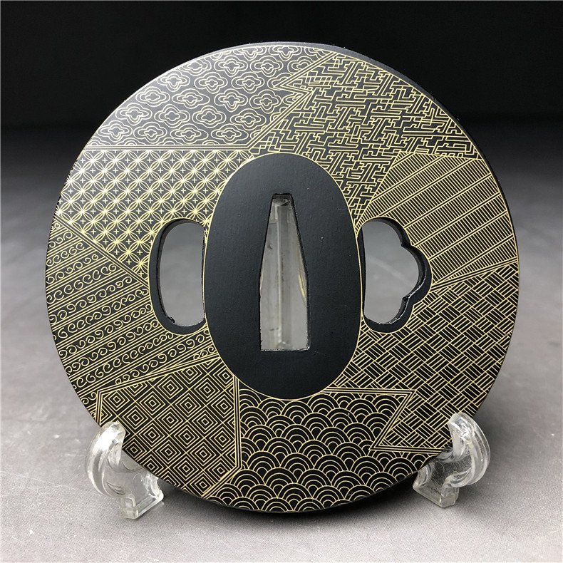 Yahoo!オークション - 鍔 ・ツバ・金象嵌・縁頭 ・ハバキ・目貫 ・鉄製...