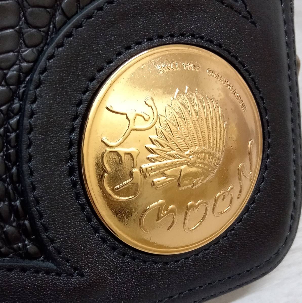 RED MOON/レッドムーン/長財布/18KGP-BAREBACK/18KGP加工コンチョ/ナイルクロコ革/ラウンドジップ/ブラック(長財布（小銭入れあり）)｜売買されたオークション情報 ...