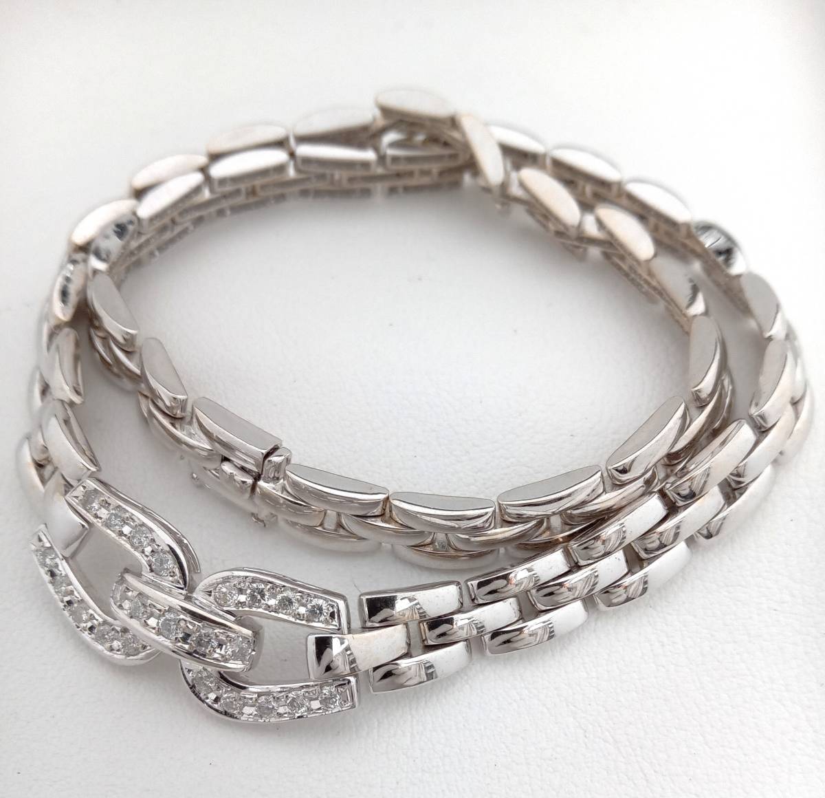 Yahoo!オークション - K18WG／ダイヤ付デザインネックレス／ダイヤ1.01...