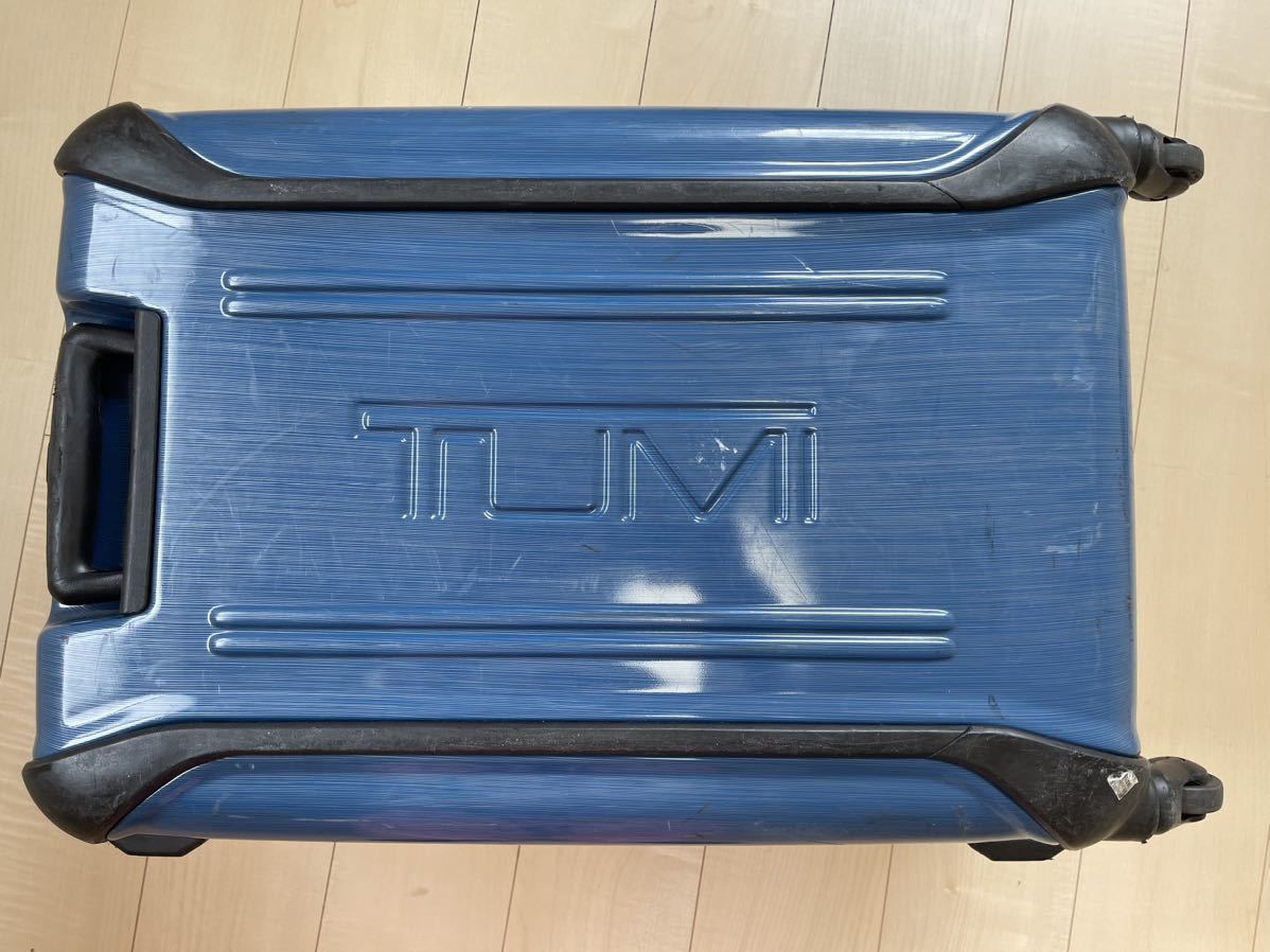 Yahoo!オークション - トゥミ TUMI 4輪 70L スーツケース