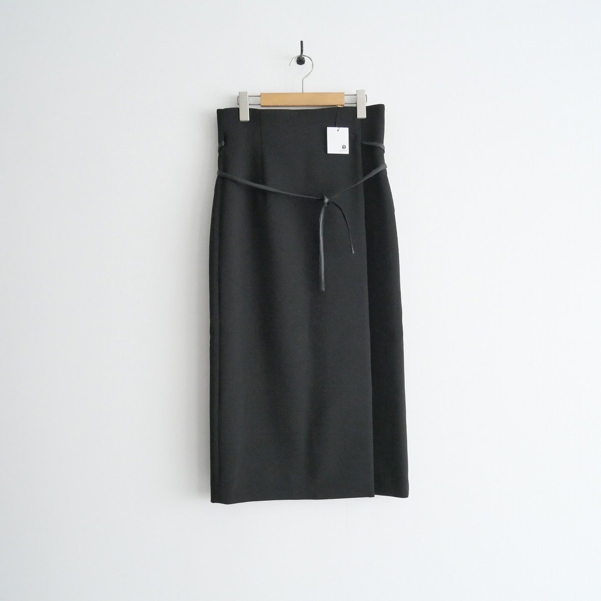 2022AW / BEIGE ベイジ / CASSEL / ラップスカート 4 / SKCWNA9501 / 2303-0133(ロングスカート)｜売買されたオークション情報、yahooの商品 ...