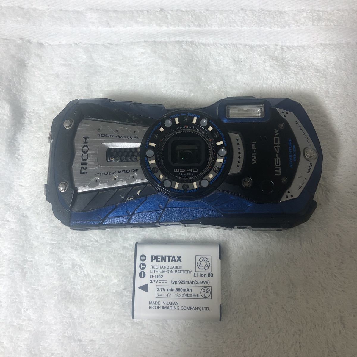 Yahoo!オークション - [激安価格] デジカメ 本体 RICOH WG-40W 動作品 ...