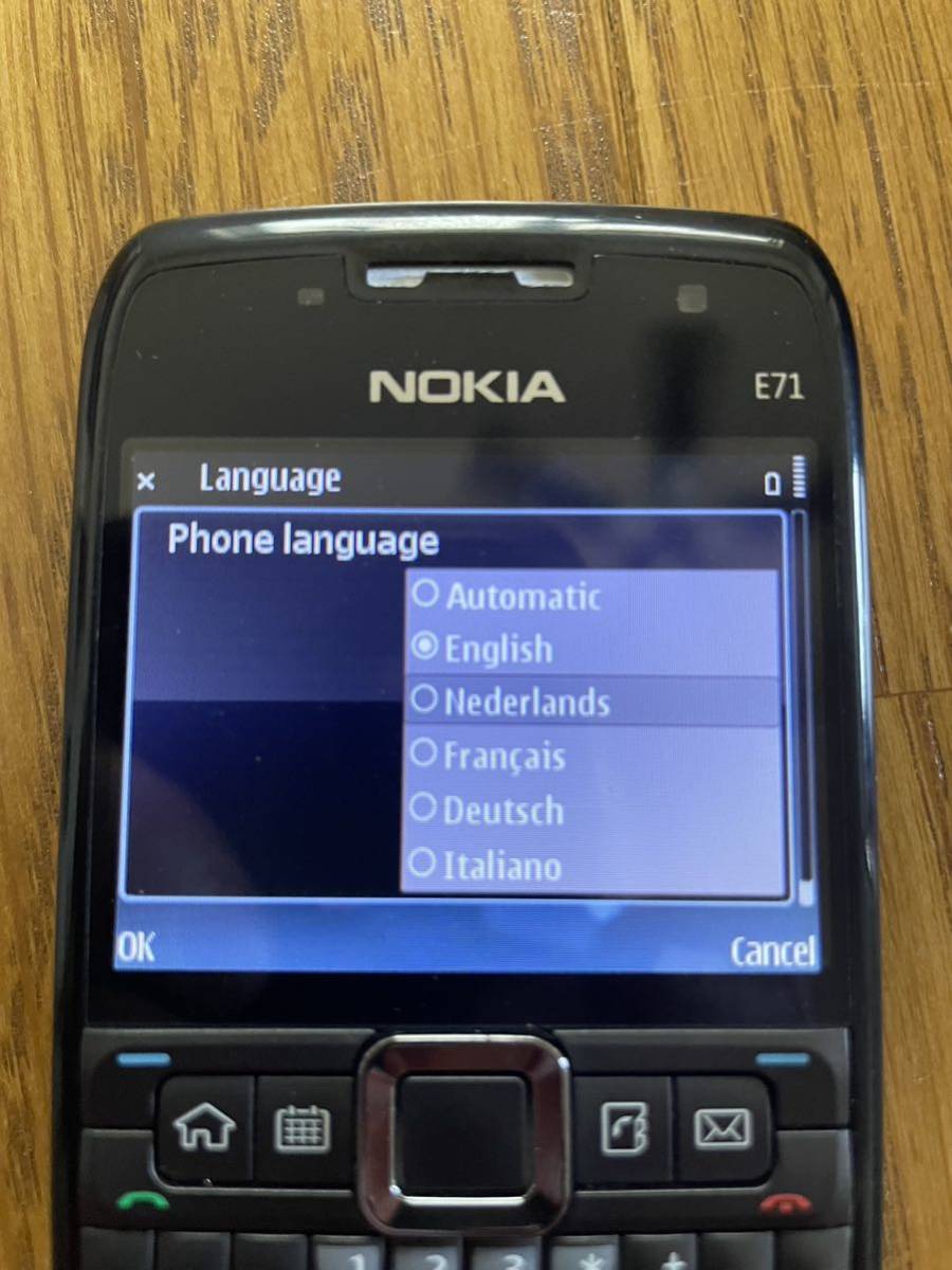 Yahoo!オークション - Nokia E71 日本語無し