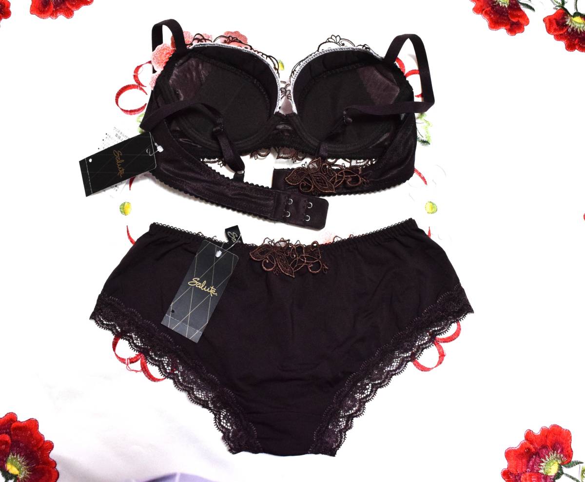 Yahoo!オークション - 新品・タグ付き ワコール サルート 63G・チリ...