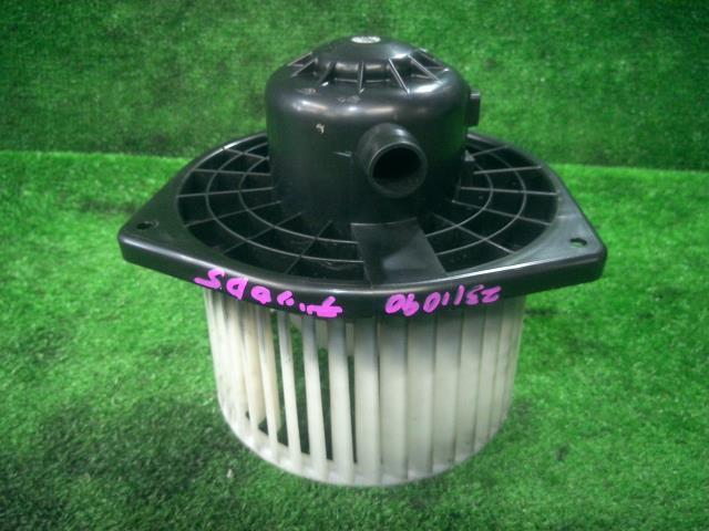 Yahoo!オークション - デリカD5 DBA-CV5W ヒーターブロアモーター ロ...