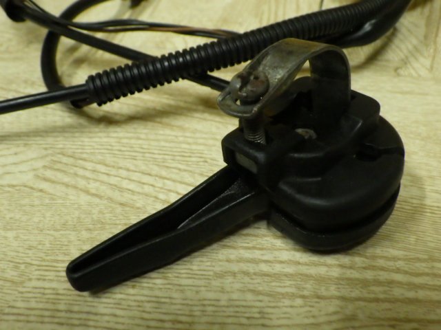 Yahoo!オークション - KIORITZ 背負い式刈払機 RMC260 （2） アクセル...