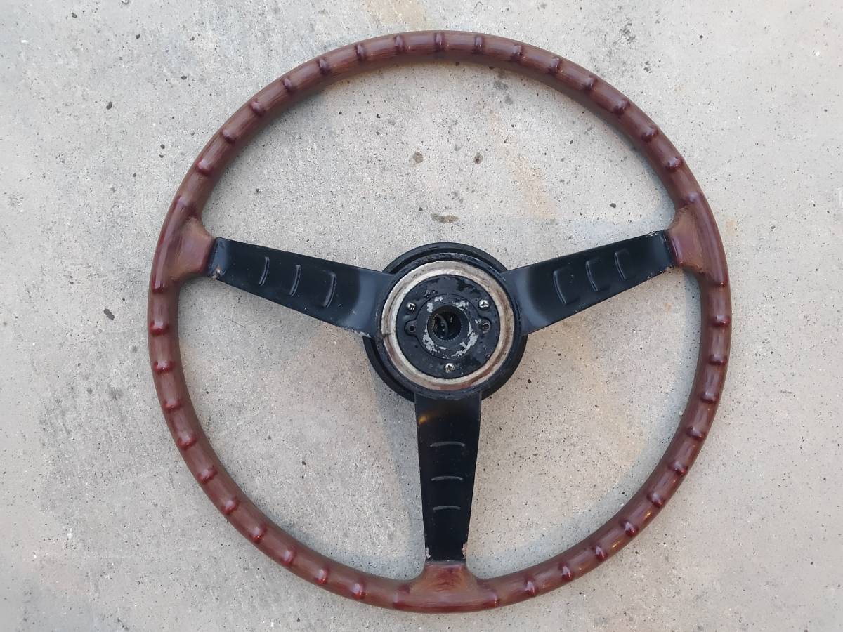 格安 日産 フェアレディZ S30 ハンドル ステアリング S30Z S31(ステアリング、ハンドル関連用品)｜売買されたオークション情報、yahooの商品情報をアーカイブ公開 ...