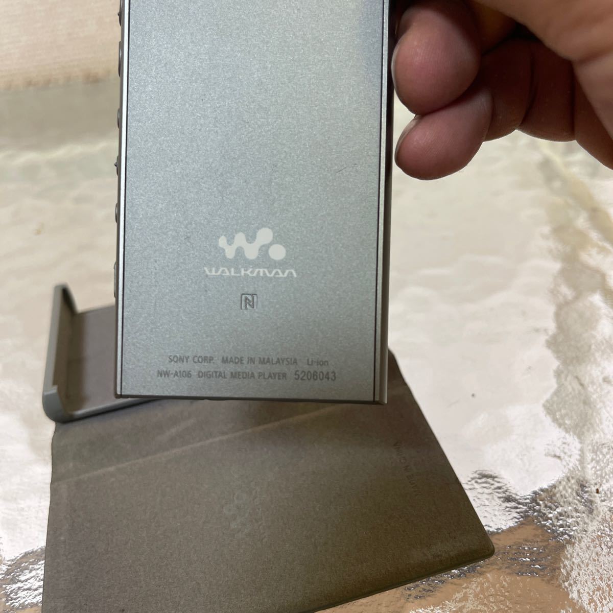 Yahoo!オークション - SONY ソニー ウォークマン NW-A106 通電確認済み