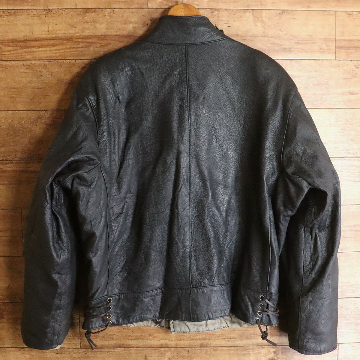 Yahoo!オークション - F7T/Y11.6-3 COCKPIT スウェーデン軍 モーターサ...