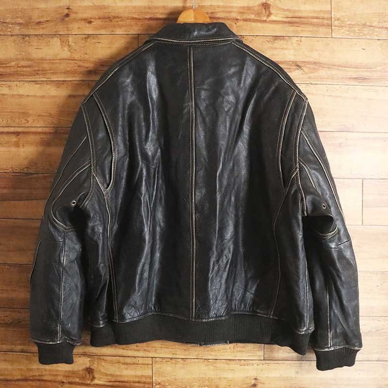 Yahoo!オークション - B10K/Y6.6-2 ROUNDTREE&YORKE レザーフライトジ...