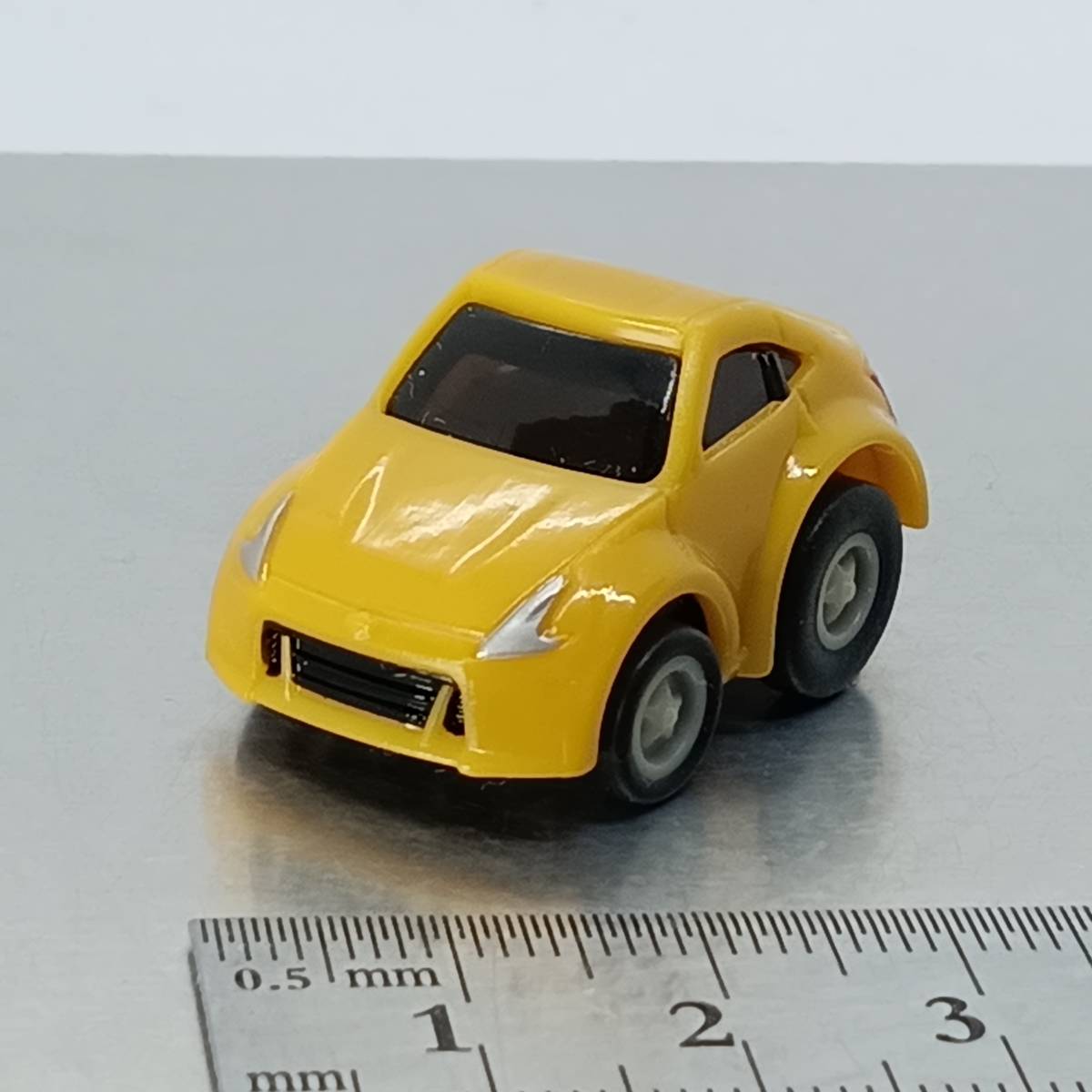 Yahoo!オークション - ワンダ×タカラトミー ミニミニチョロQ 日産フェ...