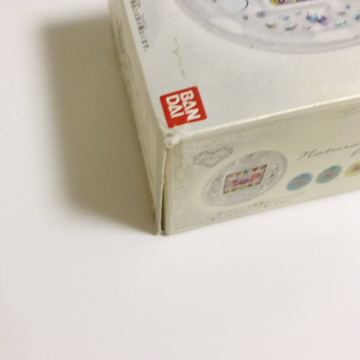 新品未使用 外箱開封 内側未開封たまごっちピース ホワイト 新品未使用 外箱開封 内側未開封たまごっちピース ホワイト