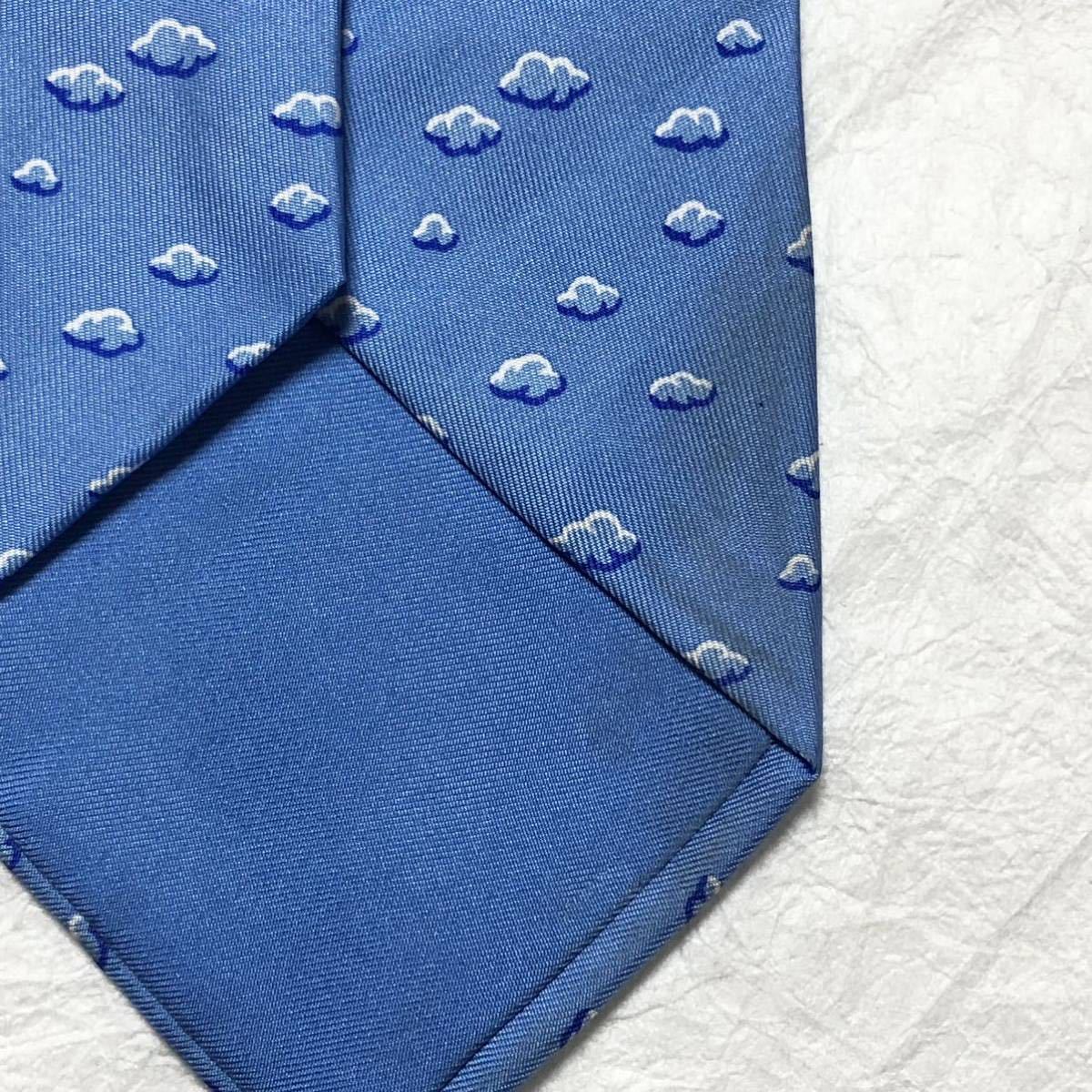 美品 HERMES エルメス ネクタイ 雲 青空 シルク100% フランス製 美品 HERMES エルメス ネクタイ 雲 青空 シルク100% フランス製