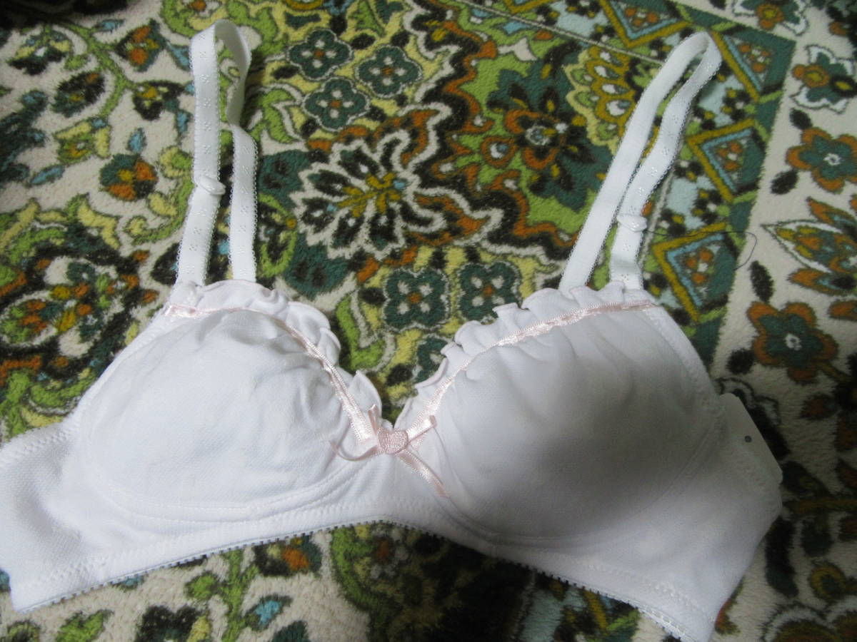 Yahoo!オークション - 新品ディノスセシールAA65ブラジャーハート柄ワ...