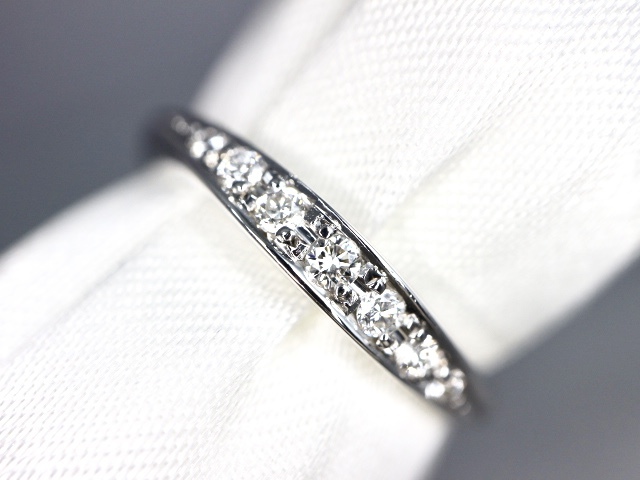 Yahoo!オークション - ＜4℃＞K18WG ダイヤ カーブドリング D7P 【BSY6...