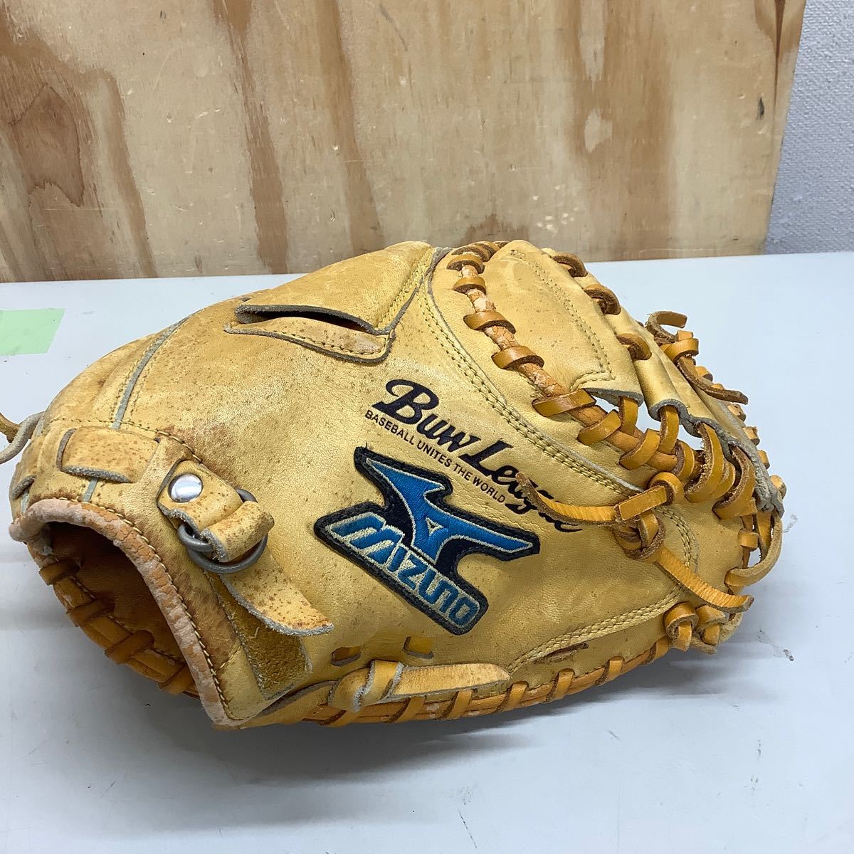 ② MIZUNO Buw Leagud HG-3 軟式 キャッチャーミット 現状品(捕手用)｜売買されたオークション情報、yahooの商品情報をアーカイブ公開 - オークファン（aucfan.com）