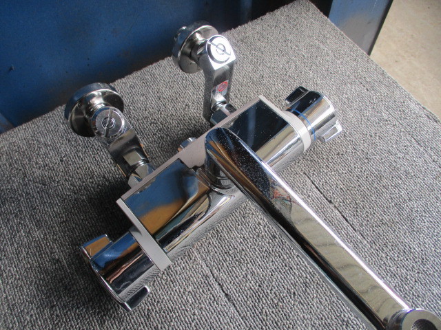 Yahoo!オークション - KVK 浴室用水栓 HKT400G JD19 見本品 A-14