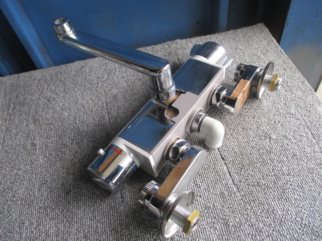 Yahoo!オークション - KVK 浴室用水栓 HKT400G FH22 見本品 A-16