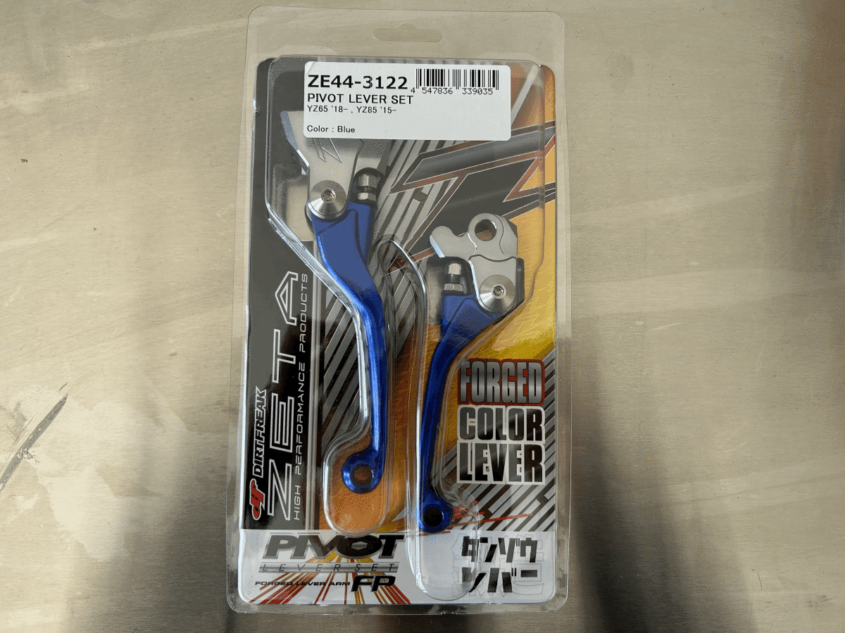 Yahoo!オークション - ZETA YZ65 YZ85 ピボットレバー 新品 ブルー PIV...