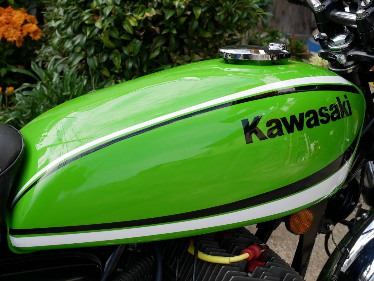 Yahoo!オークション - kawasaki KH400 S3F- カスタム ライムグリーン ...