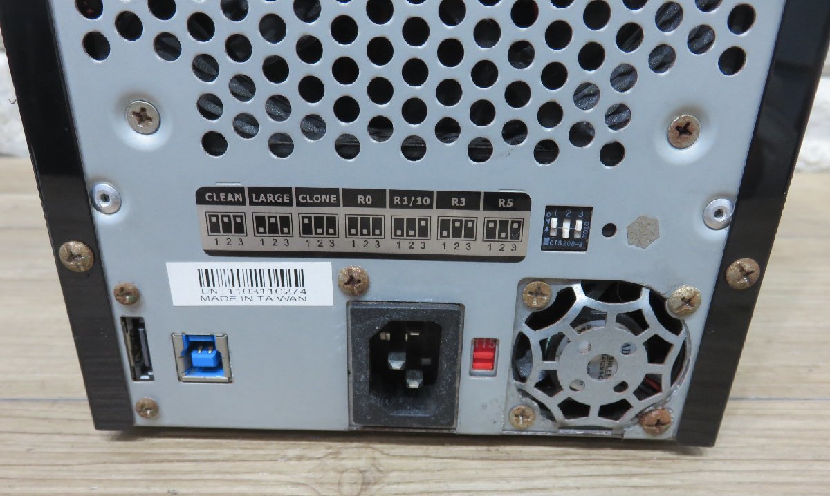 Yahoo!オークション - ≪中古品≫CENTURY SATA BOX RAID 中身空 [t231...