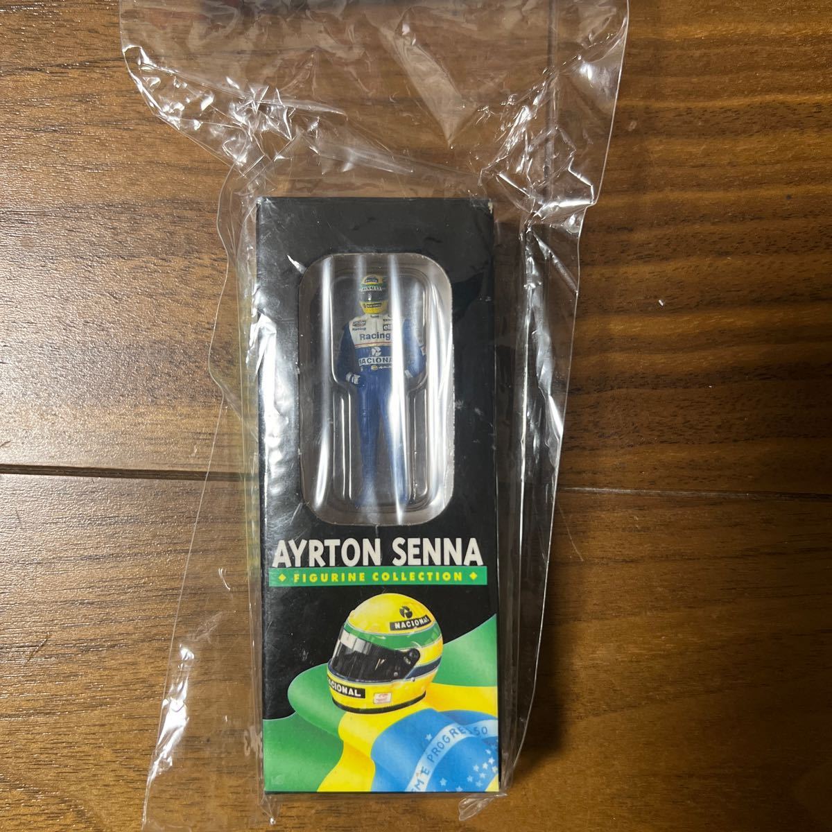 Yahoo!オークション - AYRTON SENNA 1 43 フィギュア