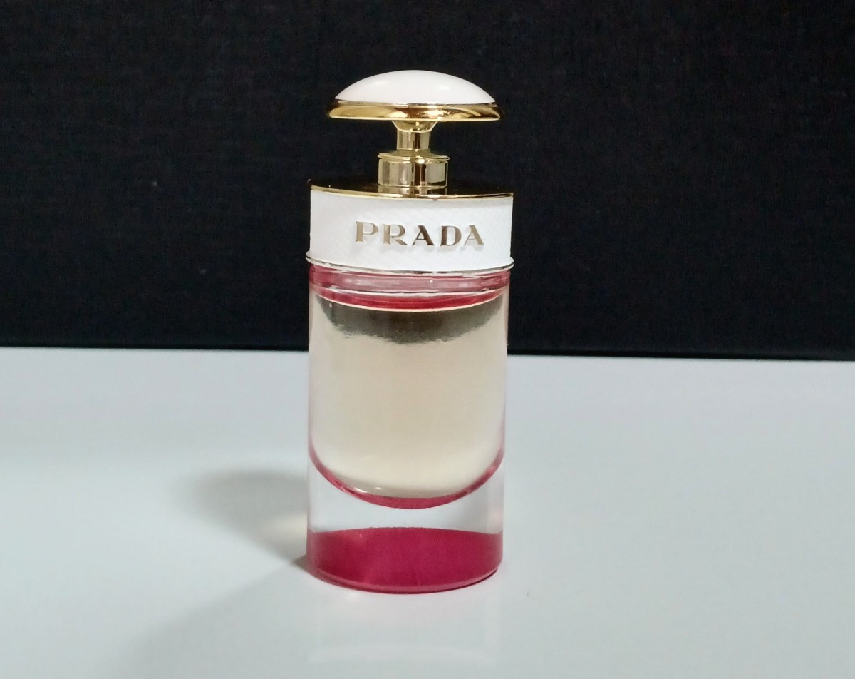 Yahoo!オークション - プラダ キャンディキス オーデパルファム7mlミニ...