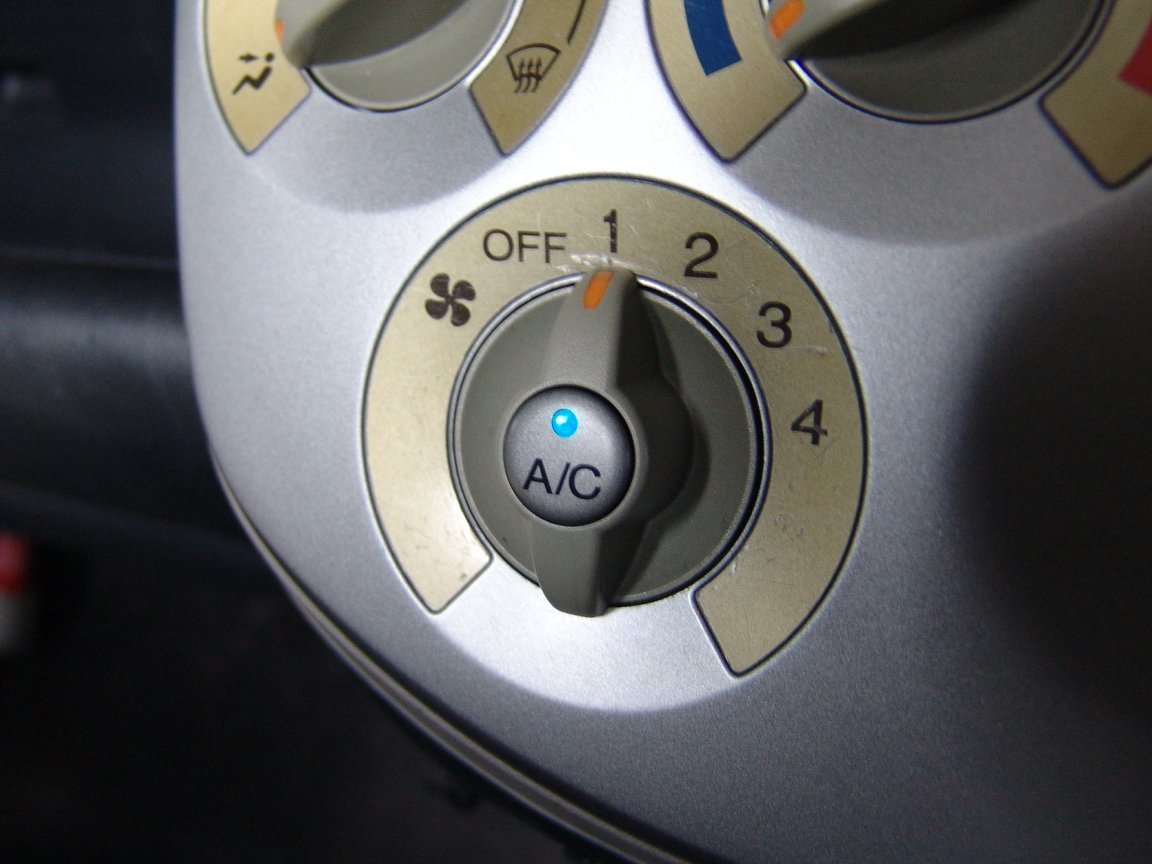 Yahoo!オークション - ライフ JB5 JB6 JB7 JB8 マニュアルエアコン ボ...