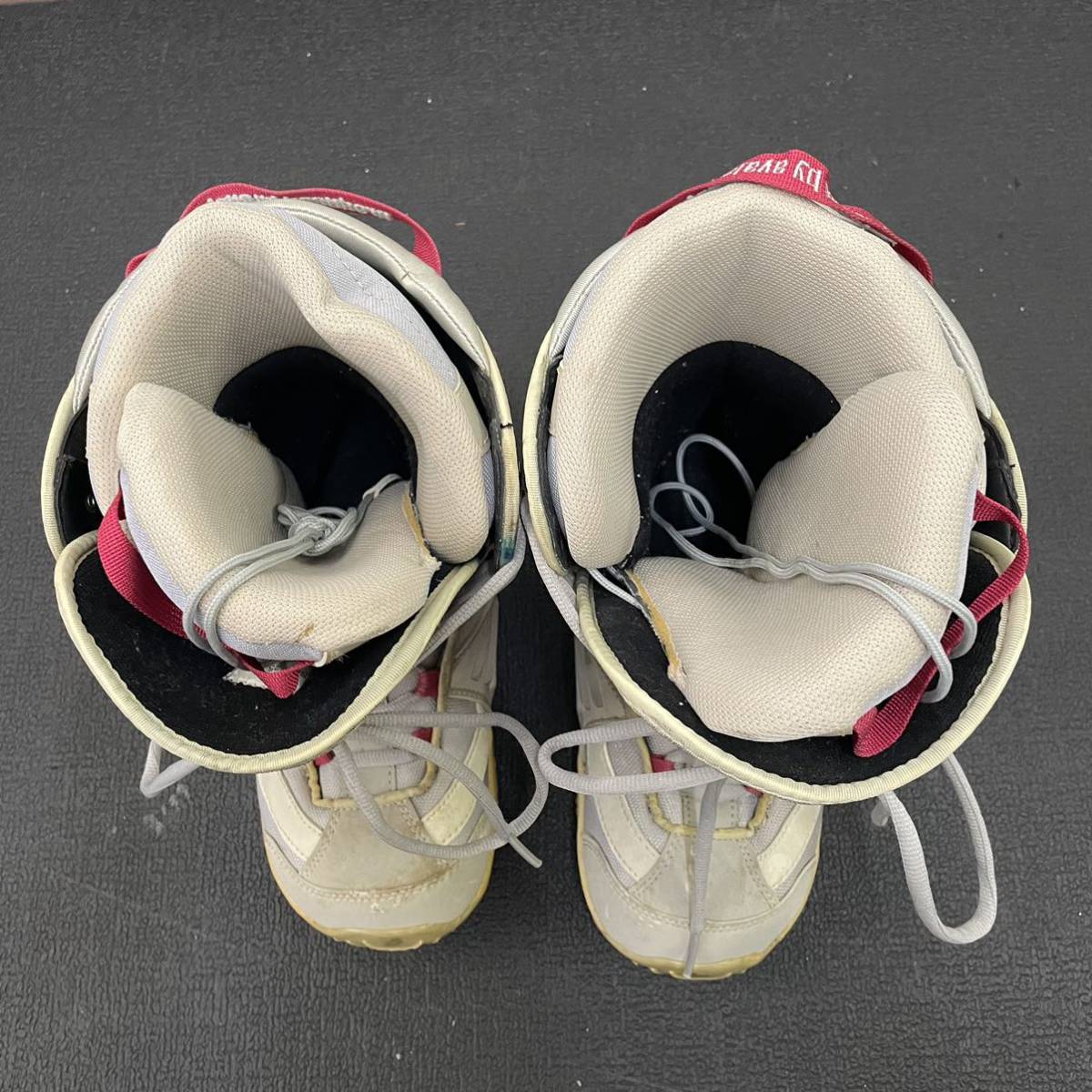 Yahoo!オークション - 【BB110】スノーボードブーツ AVALANCHE アバラ...