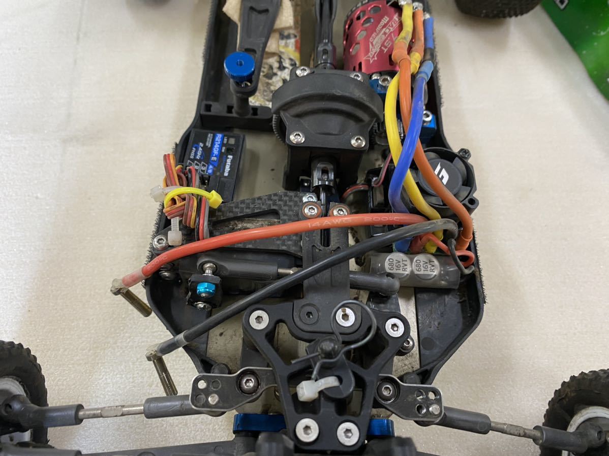 Yahoo!オークション - アソシエイティッド B64Dメカ付き ASSOCIATED