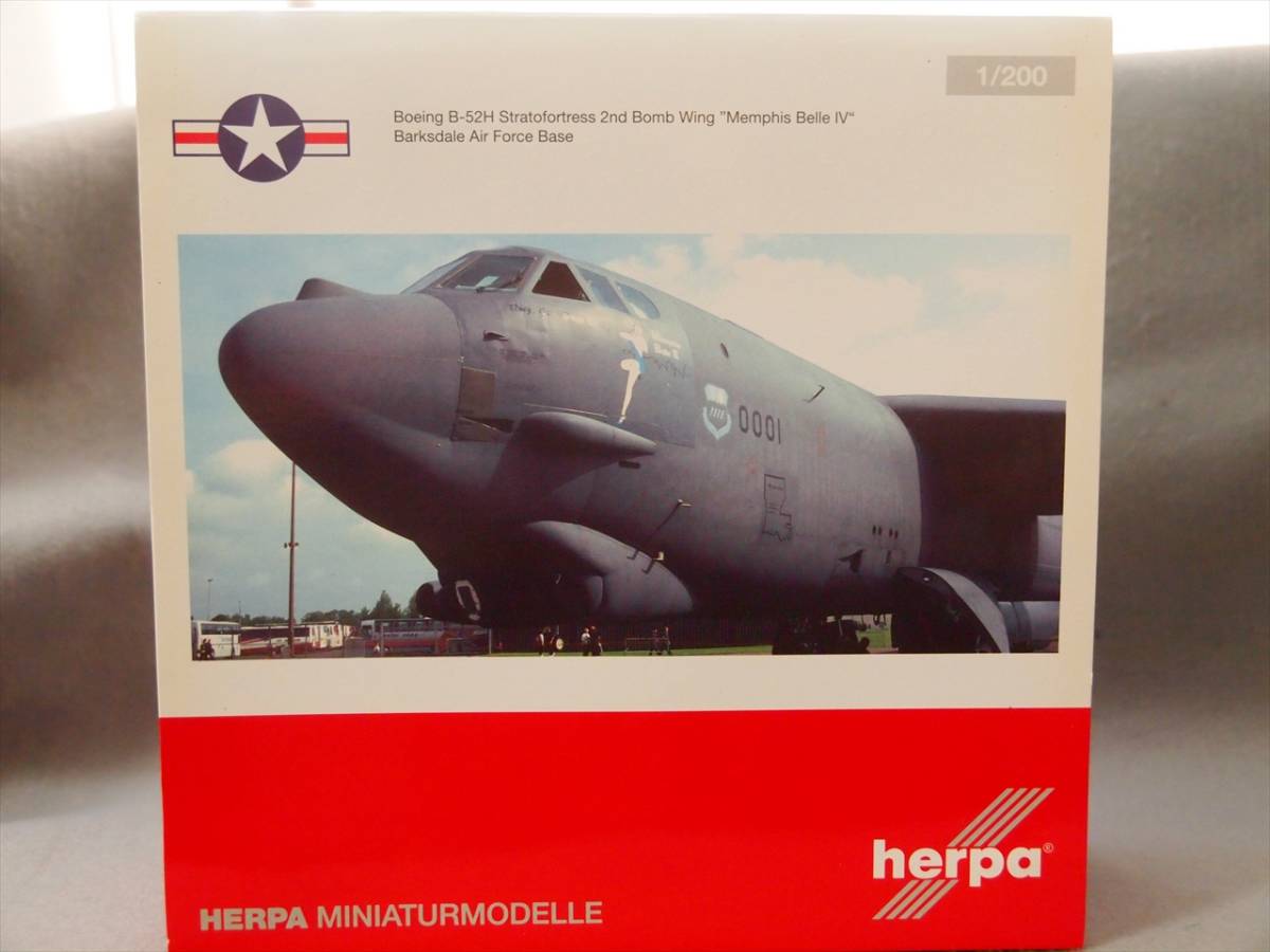 Yahoo!オークション - 1/200 アメリカ空軍 ボーイング B-52H Yahoo!オークション - 1/200 アメリカ空軍 ボーイング B-52H