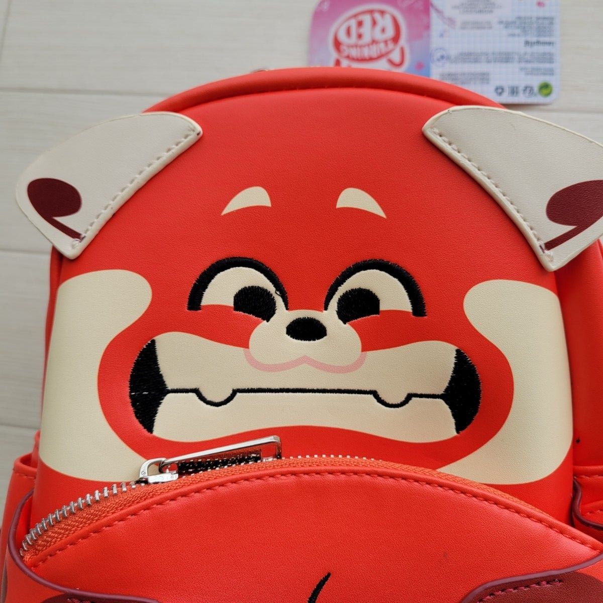 ディズニー ピクサー ラウンジフライ 私ときどきレッサーパンダ ディズニー ピクサー ラウンジフライ 私ときどきレッサーパンダ