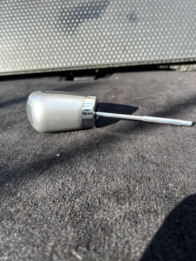 Yahoo!オークション - レガシー BR9 シフトノブ Y-99 佐川60