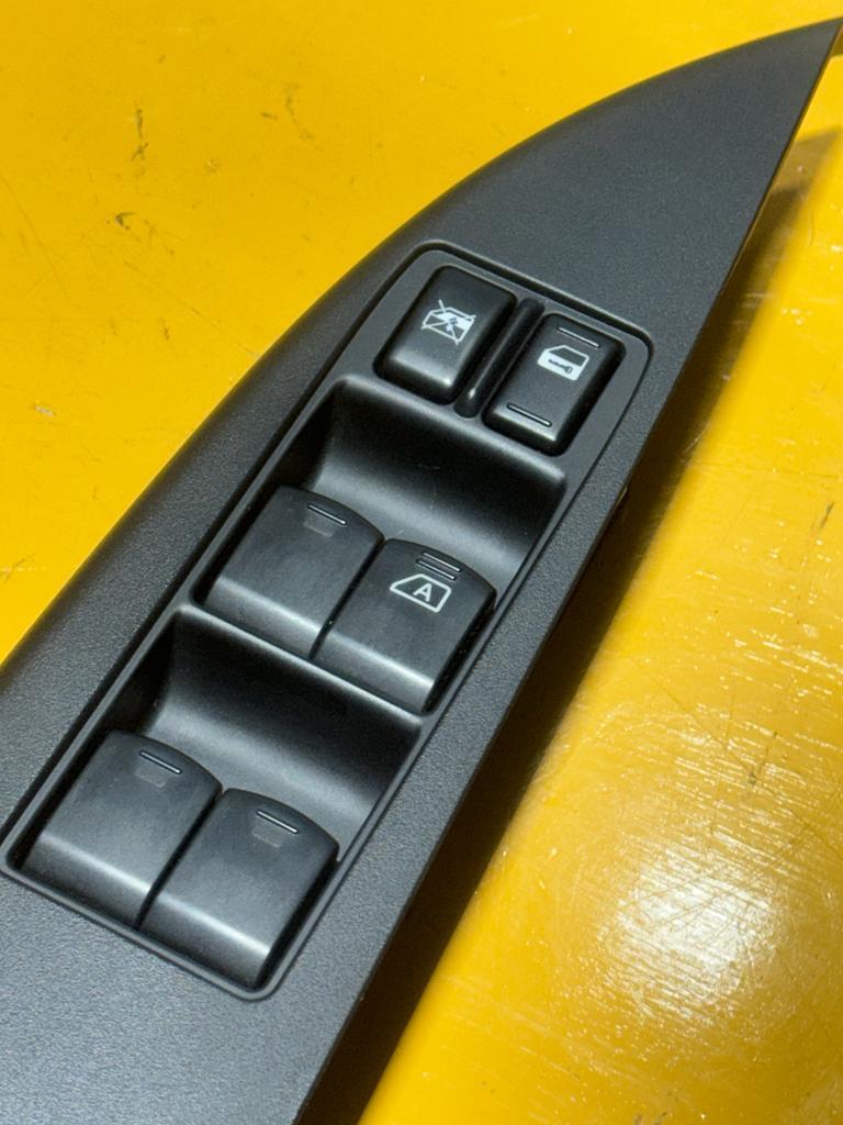 Yahoo!オークション - レガシー BR9 ウインドウスイッチ Y-164 佐川80