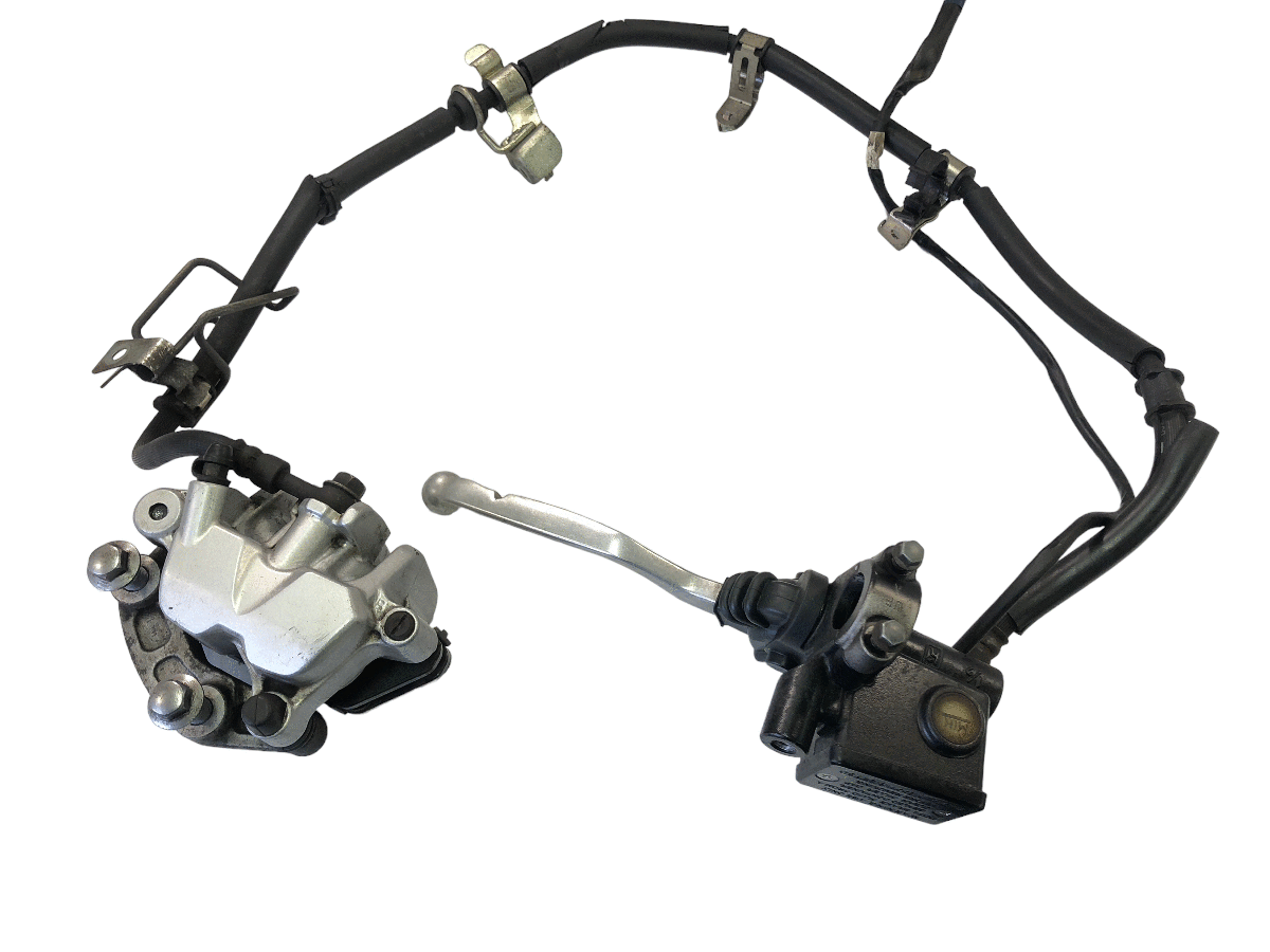 YAMAHA マジェスティS 155 SG28J フロントブレーキ キャリパー マスター 60mmピッチ 組み換え OHにも 2415-K9378(キャリパー)｜売買されたオークション情報 ...