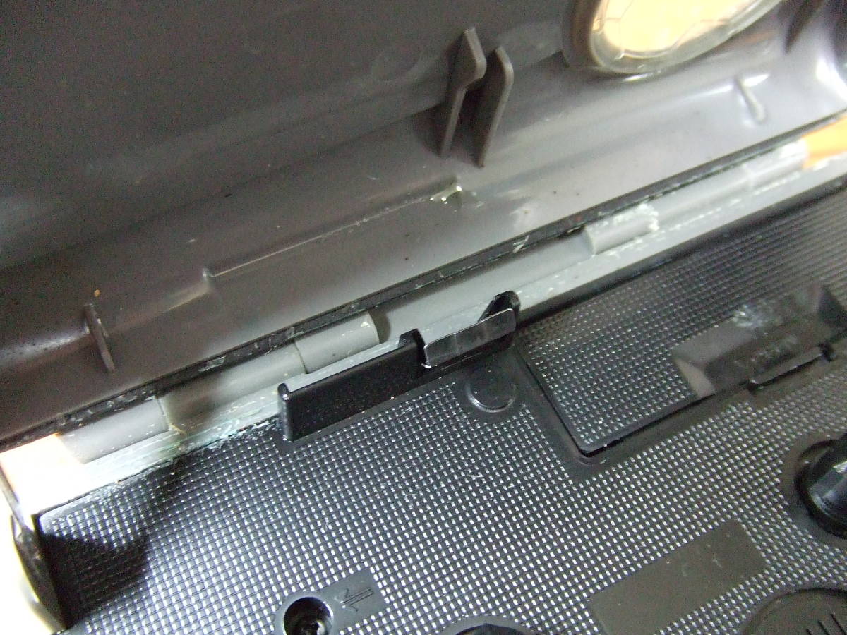 Yahoo!オークション - g85 SONY ソニー カセットウォークマン スポーツ...