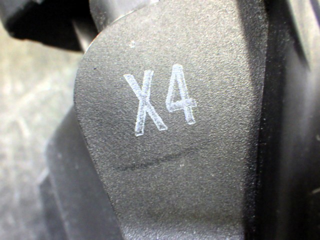 Yahoo!オークション - 3901 アクア MXPK10 MXPK11 MXPK15 MXPK16 左ラ...