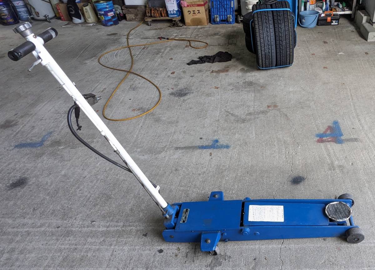 バンザイ BANZAI 2.0t エアージャッキ フロアジャッキ ガレージジャッキ 要整備(フロアジャッキ)｜売買されたオークション情報、yahooの商品情報をアーカイブ公開 - オークファン ...