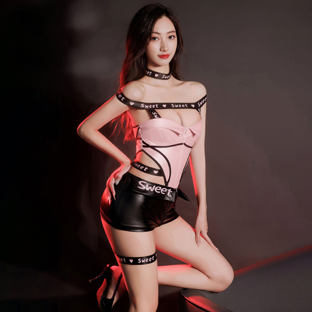 Yahoo!オークション - nO016 コスプレ衣装 悩殺 光沢 特殊形状 【レオ...