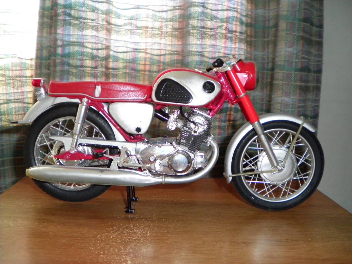 Yahoo!オークション - サイズ不明 ホンダCB72 ジャンク扱い