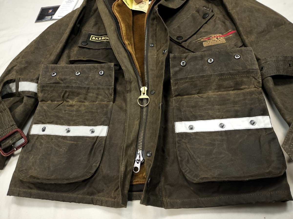 未使用タグ付き Barbour international northpass olive M bees 未使用タグ付き Barbour international northpass olive M bees