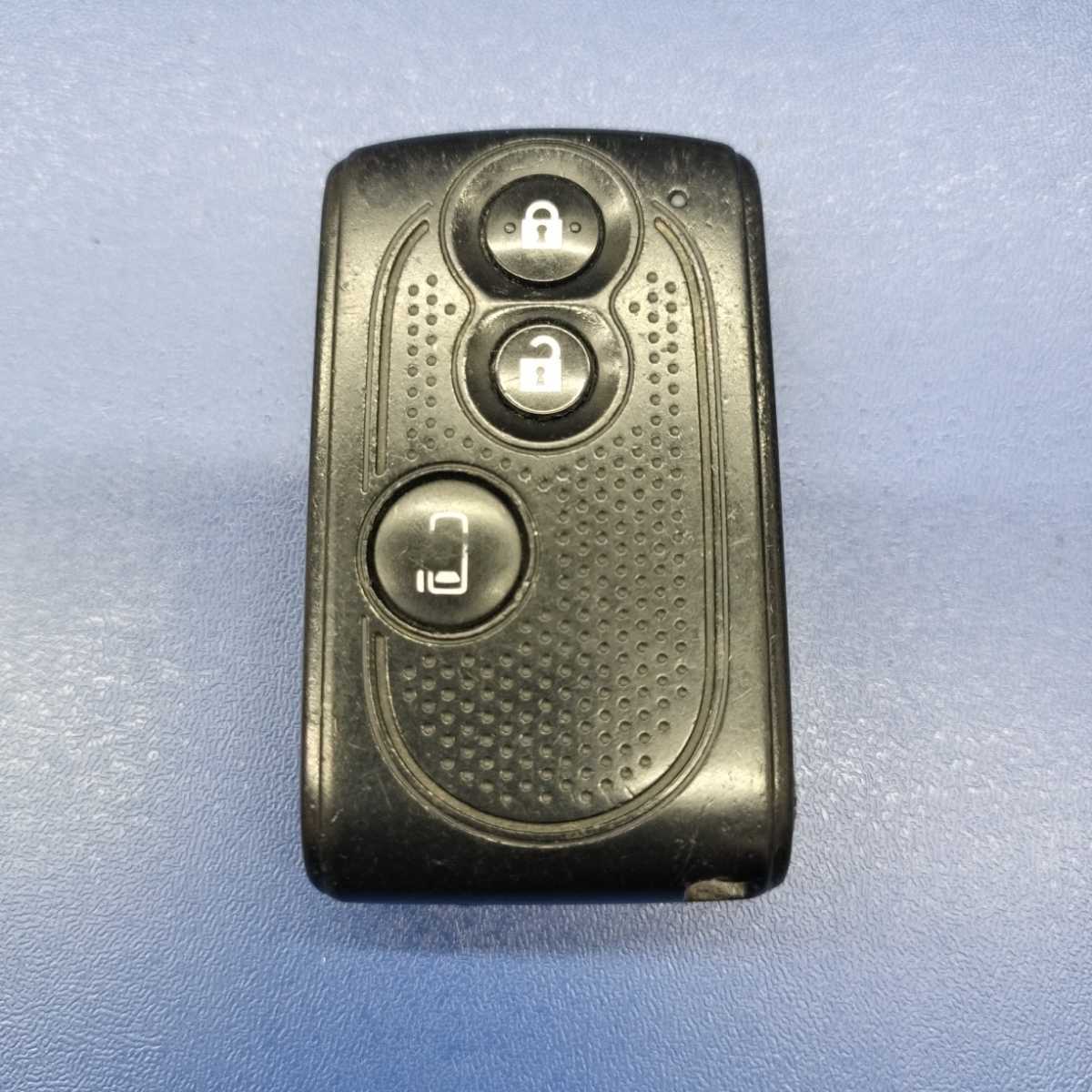 Yahoo!オークション - ダイハツ 純正 スマートキー 3ボタン タント LA6...