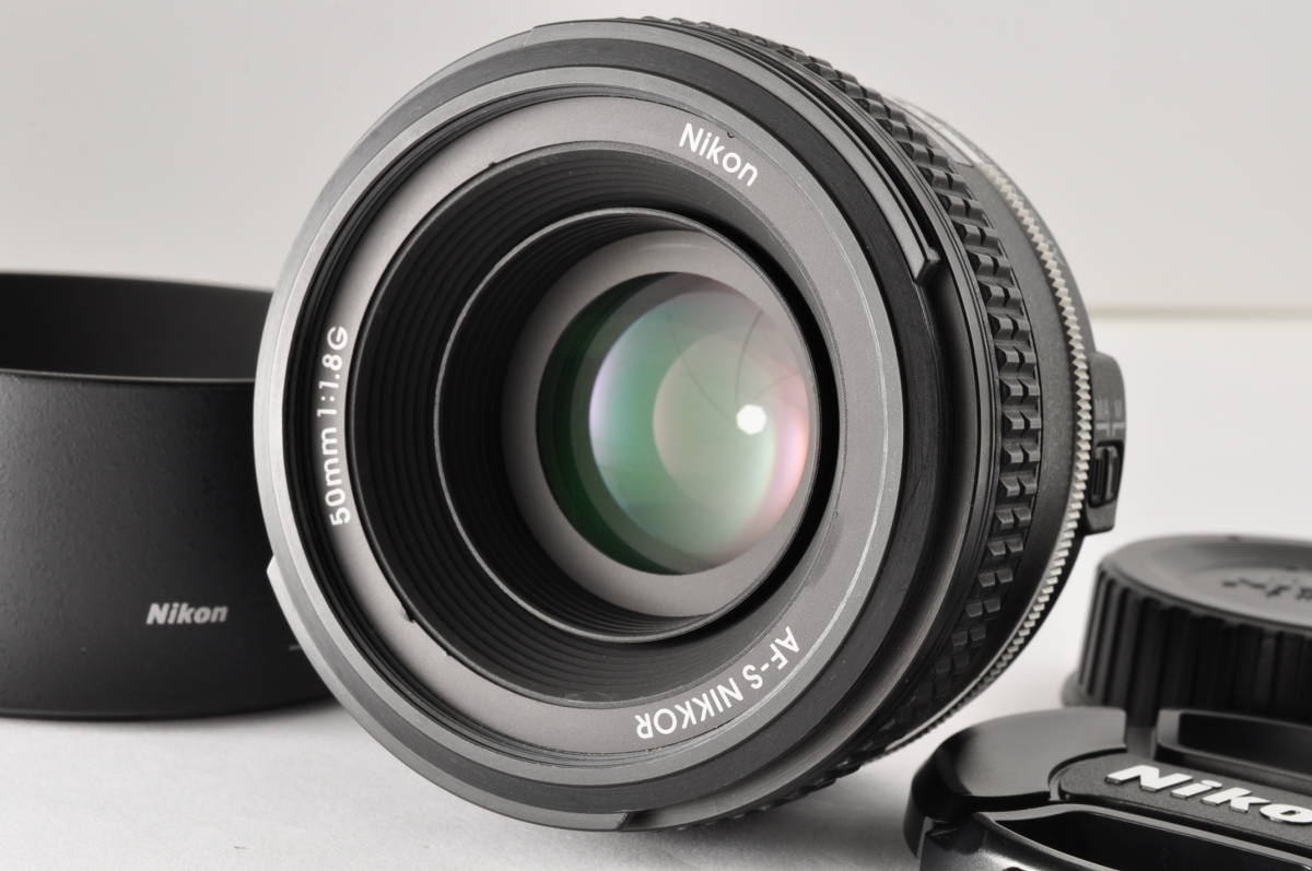 Nikon Df ブラック 黒 高級デジタルカメラ 50mm F1 8G Nikon Df ブラック 黒 高級デジタルカメラ 50mm F1 8G