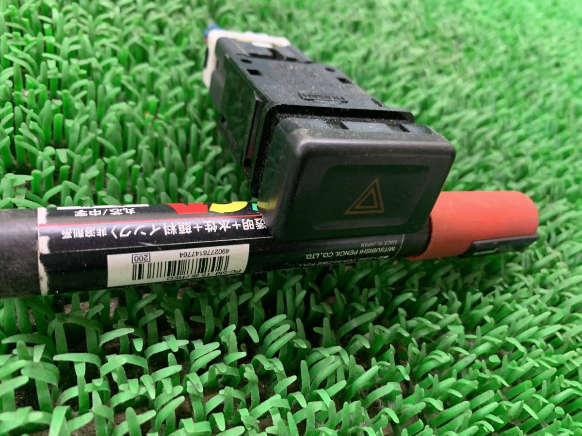 Yahoo!オークション - 即決値段 動作OK 日産 セドリック HY33 ハザー...