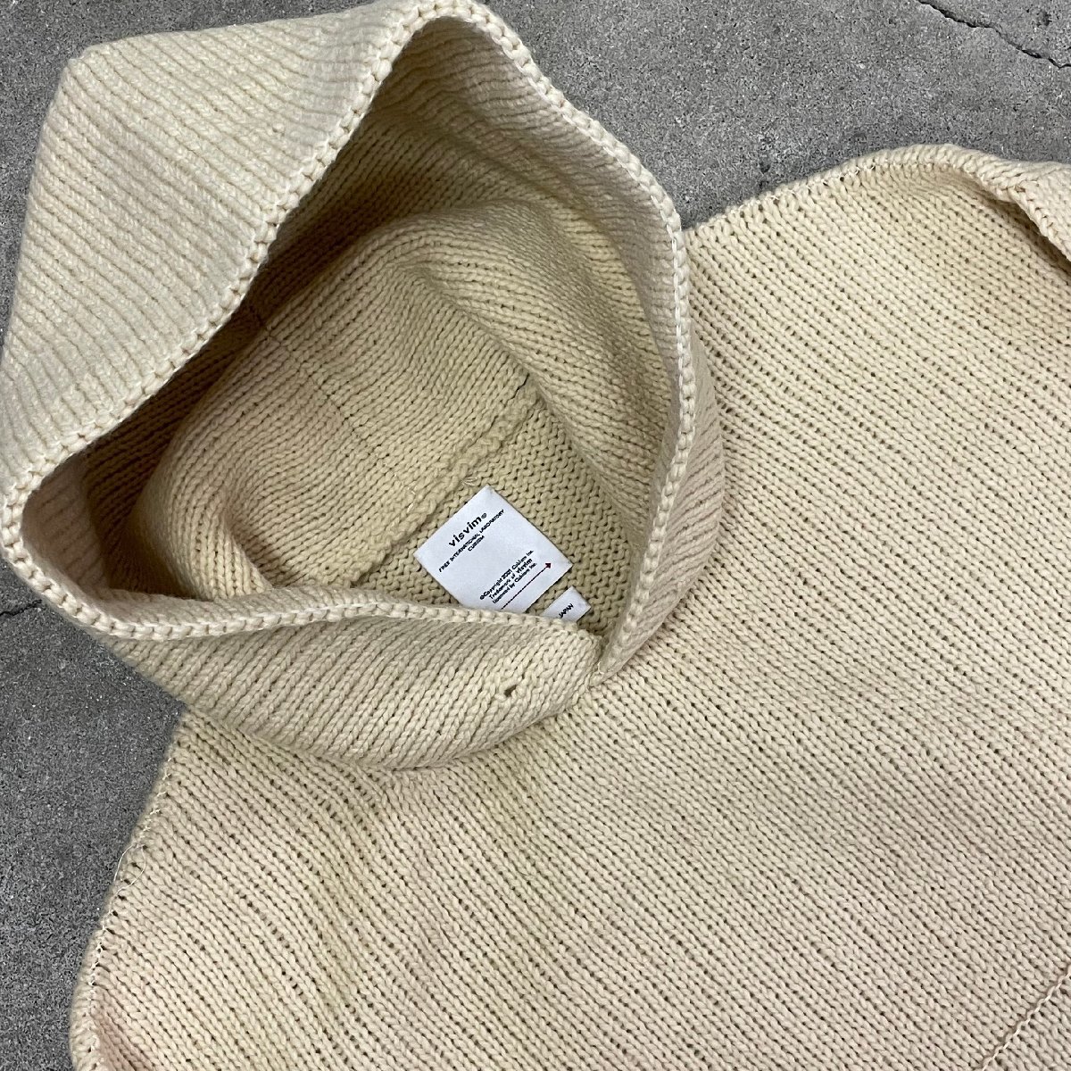 รายละเอียดสินค้าของ未使用品 23aw visvim AMPLUS SB KNIT รายละเอียดสินค้าของ未使用品 23aw visvim AMPLUS SB KNIT