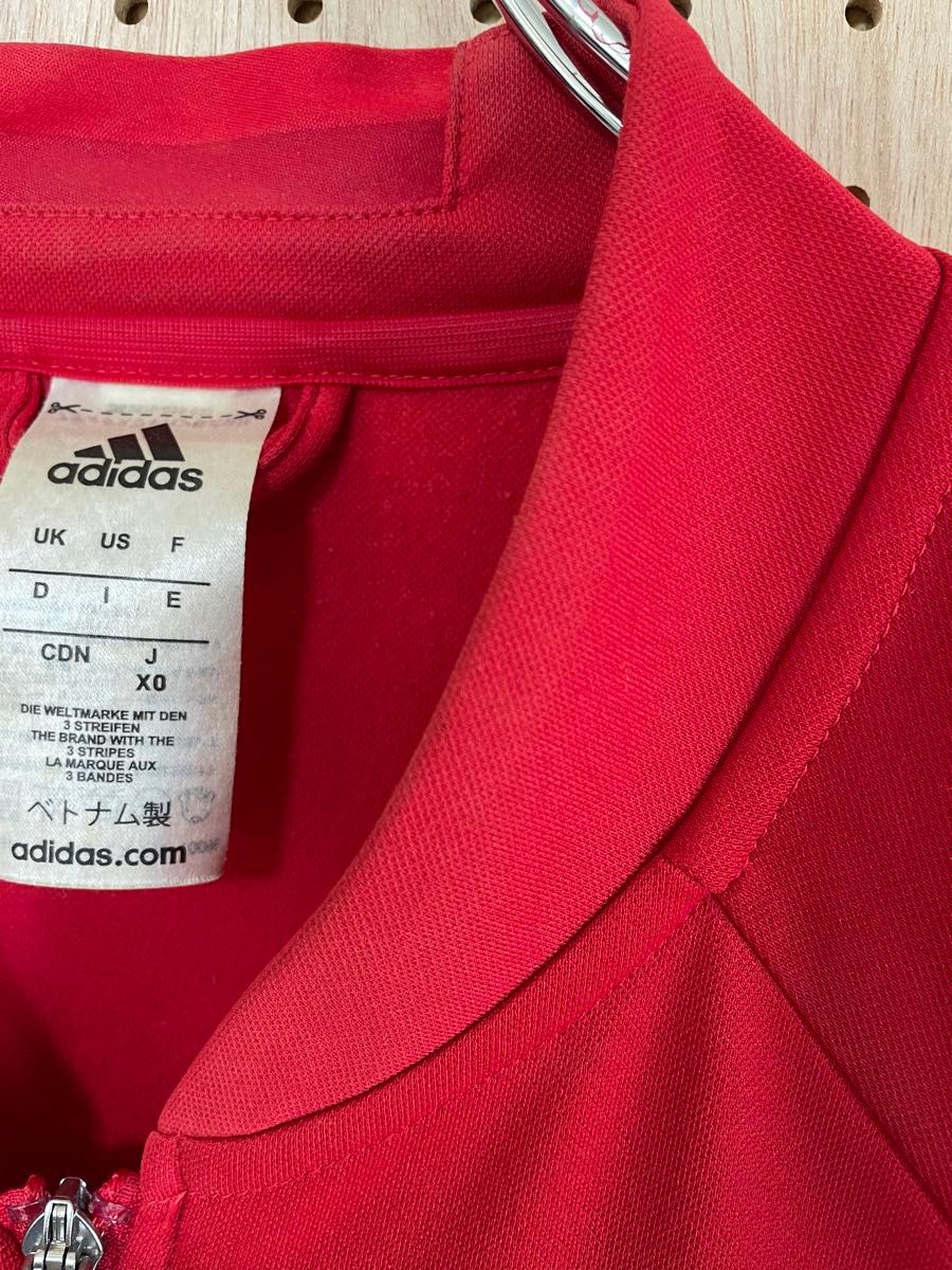 adidas マンチェスターユナイテッド トラックジャケット adidas マンチェスターユナイテッド トラックジャケット
