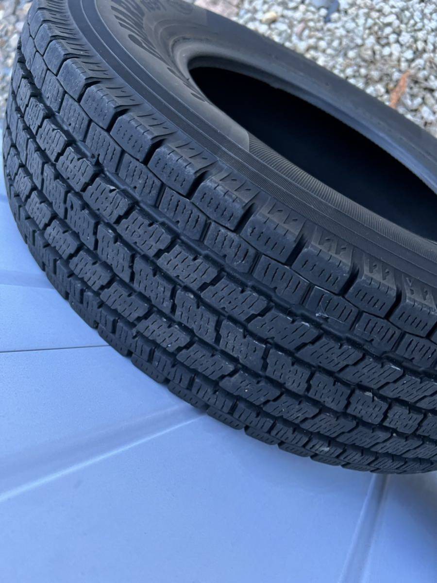 Yahoo オークション スタッドレス 175 80r14 99 98n Lt マツダ ボン