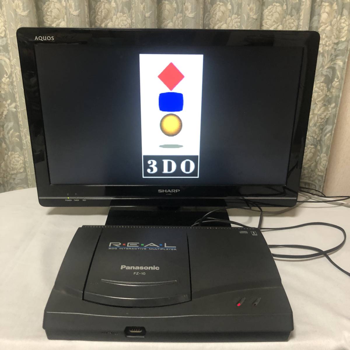 3DO インタラクティブマルチプレーヤー REAL FZ-10 Panasonic パナソニック ソフト付き(3DO)｜売買されたオークション情報、yahooの商品情報をアーカイブ公開 ...