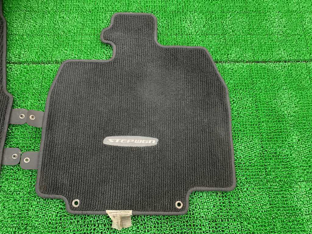 ホンダ ステップワゴン RG1/RG2 純正フロント左右 用フロアマット フロアマット 室内 マット 足マット カーペット(ホンダ用)｜売買されたオークション情報、yahooの商品情報を ...