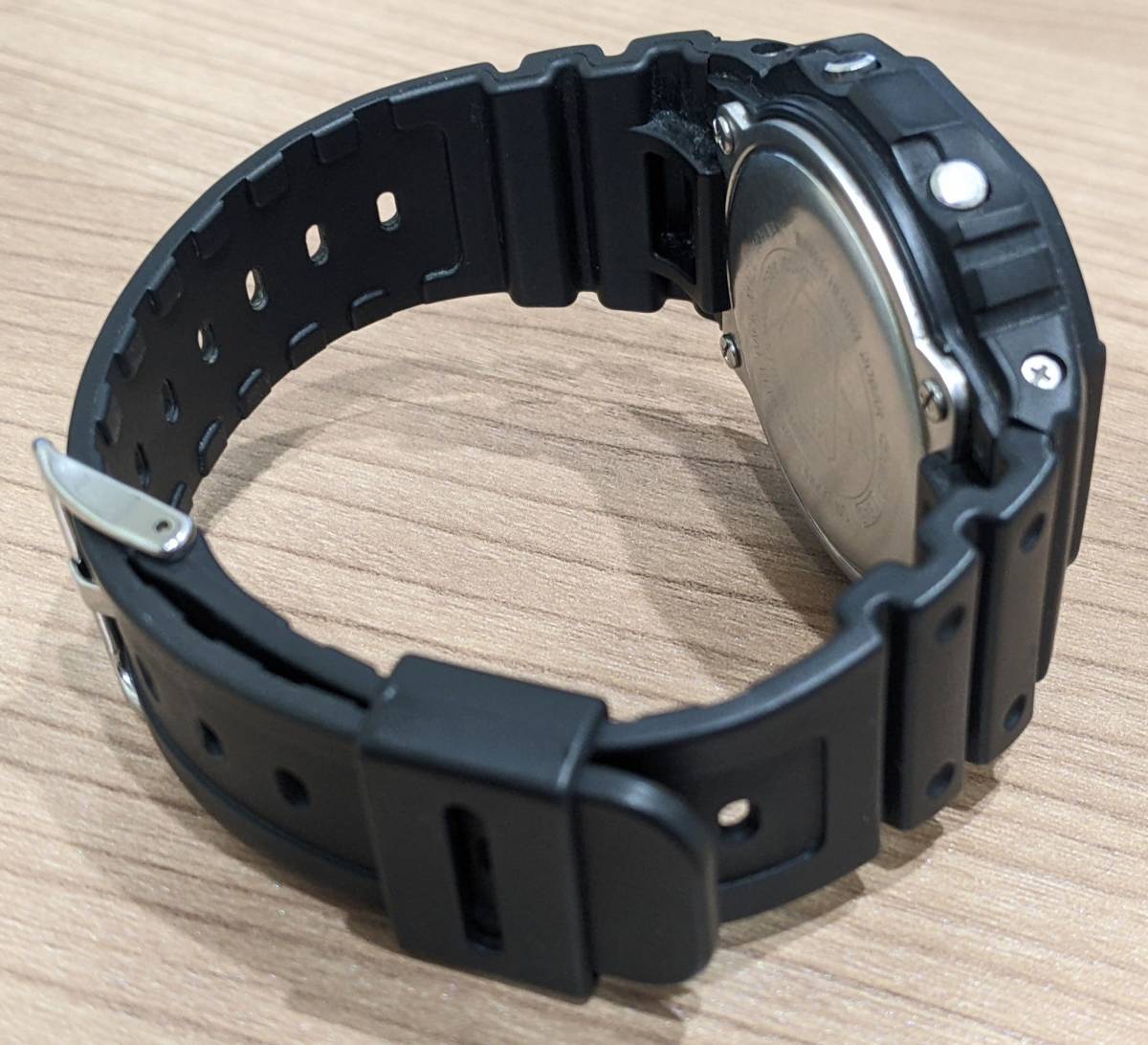 224 CASIO カシオ G-SHOCK 1545 DW-5600E 黒 ブラック クオーツ メンズ 腕時計 デジタル Gショック ジーショック アクセサリー(その他)｜売買された ...